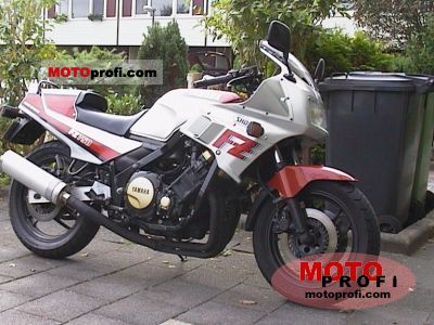 Yamaha FZ 750 1985 Specs and Photos